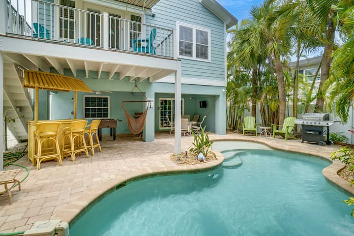 4 Habitaciones Con Piscina Privada Estilo Laguna Y Bar Tiki - Holmes Beach, FL