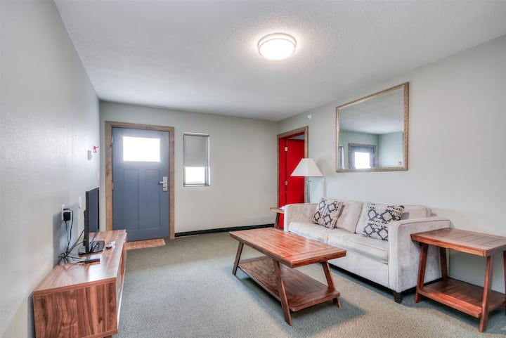1br With 2 Beds And A Kitchen On The 2nd Floor - Rapid City, SD