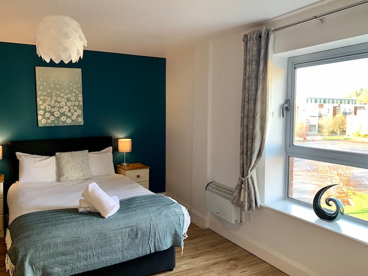 Killarney , Standard Two Bedroom Apartment (Sleeps Four) - Killarney