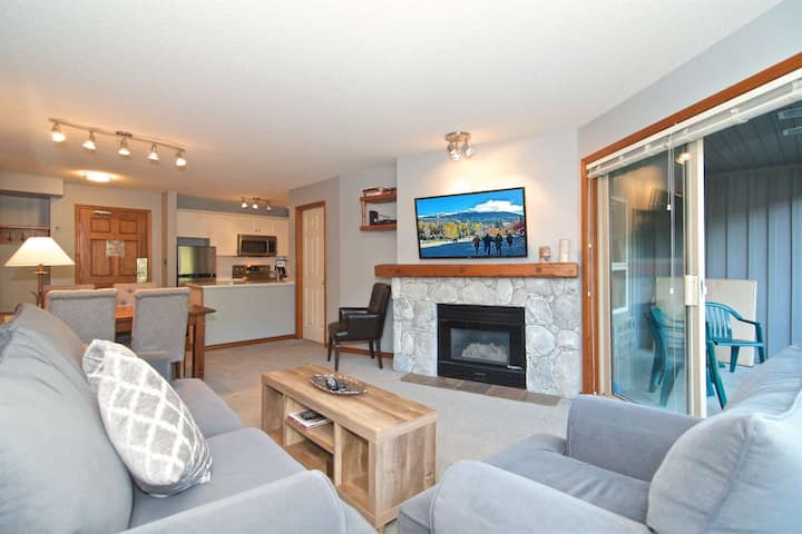 Ski In/ski Out At The Aspens! Whistler Escape - Whistler