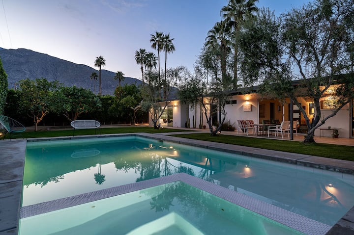 Mid Century Home With Casita - Modern Olive 4 - Palm Springs
