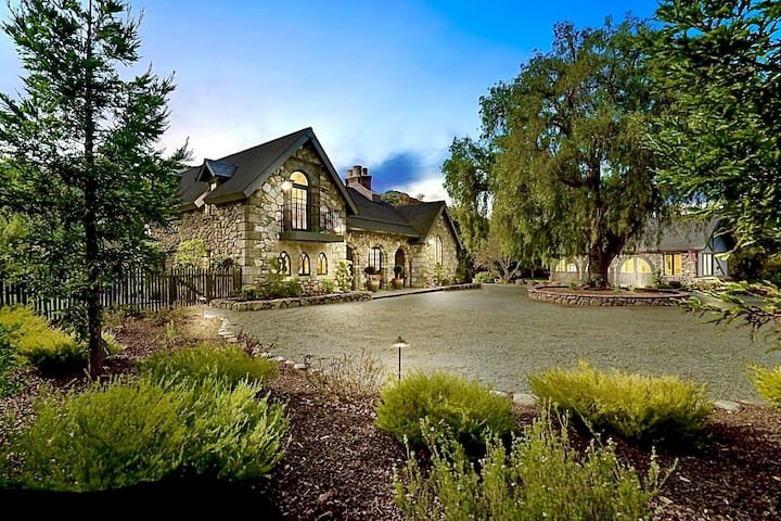 Lx3 Renaissance Carmel Valley Villa Pool And Spa - Big Sur, CA