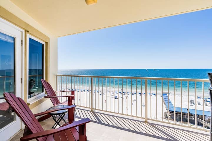 Beachfront Views In Gulf Shores | Pool | Sleeps 6 - Gulf Shores, AL