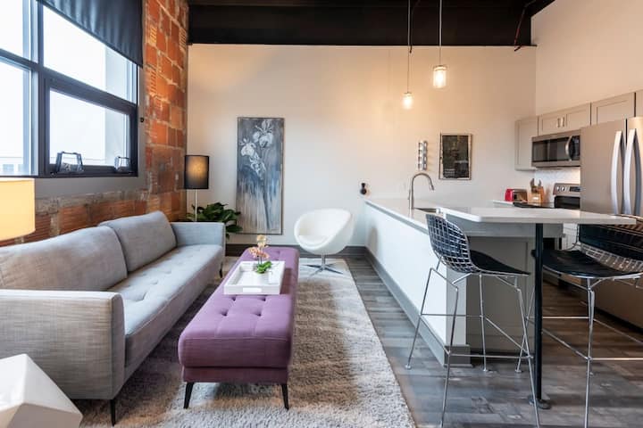 Designed Living In Rochester's Only Aparthotel - Rochester, NY