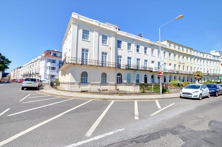2 Bed In Scarborough (Oc-s016) - Scarborough