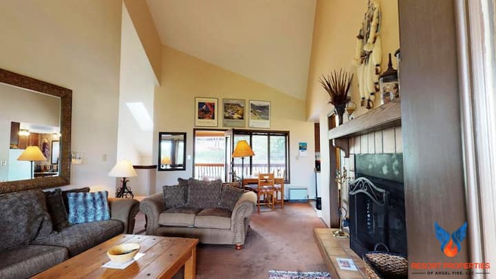 Close To Lifts | Fireplace | Views | Ski Run C7 - Angel Fire, NM