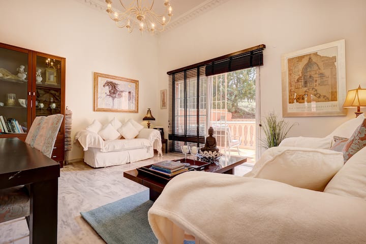 4 Bed Townhouse With Private Terraces And Bbq - Benalmádena