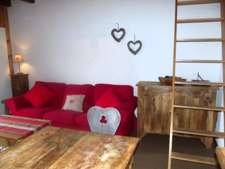 35 M² Apartamento ∙ 1 Habitación ∙ 6 Huéspedes - Sion