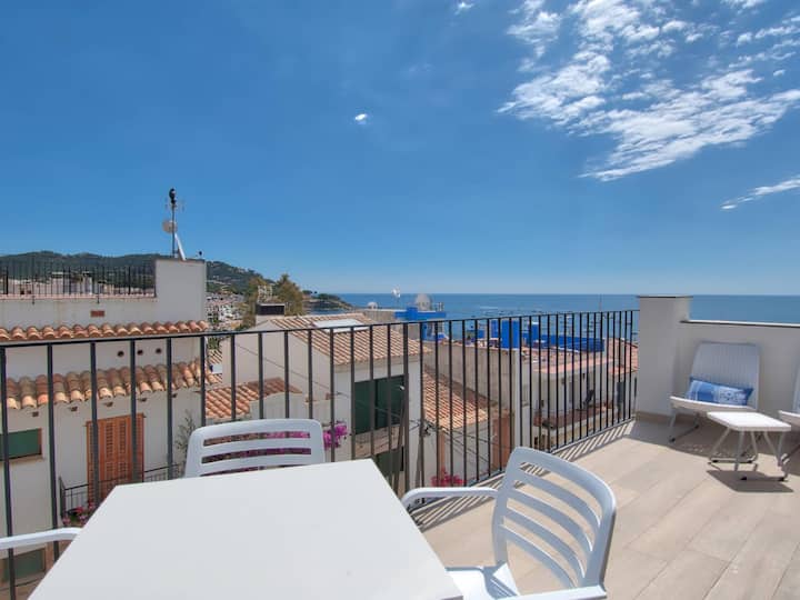 Attique Au Centre De Calella - Tamariu