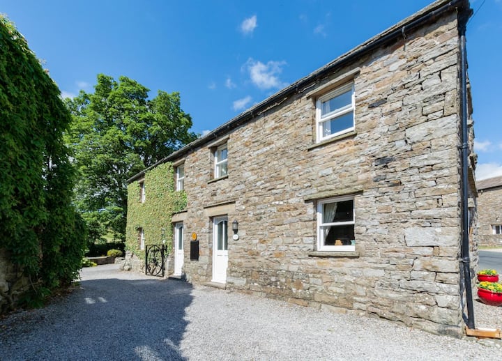 2 Bed In Thwaite (Oc-ds320) - Askrigg