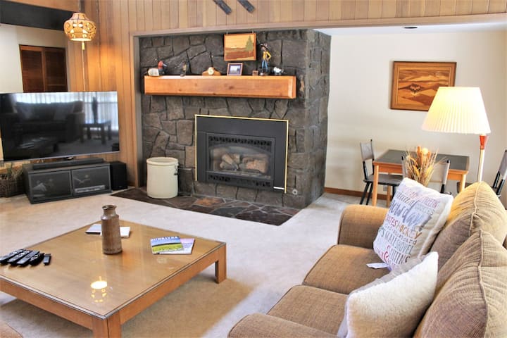 Meadow House 58 - Golf Course View, A/c - Sunriver, OR