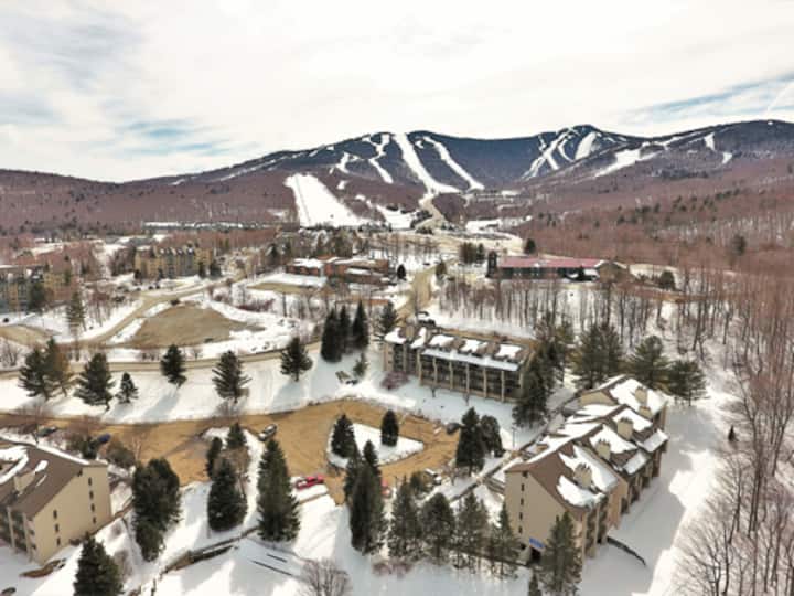 Great Condo Killington Base Free Shuttle To Slopes - Killington, VT