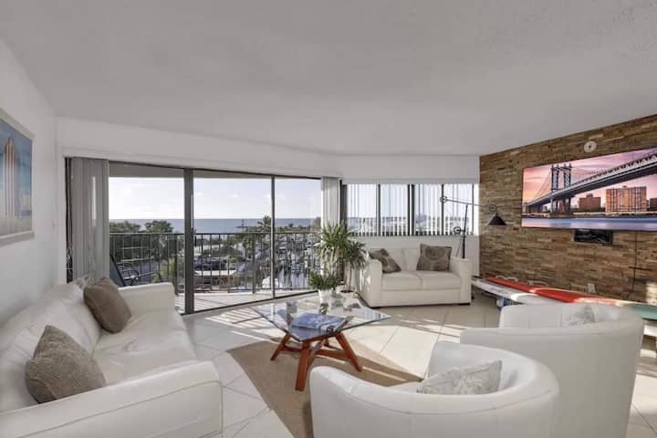 Key Largo Condo With Magnificent Views - Bahamas