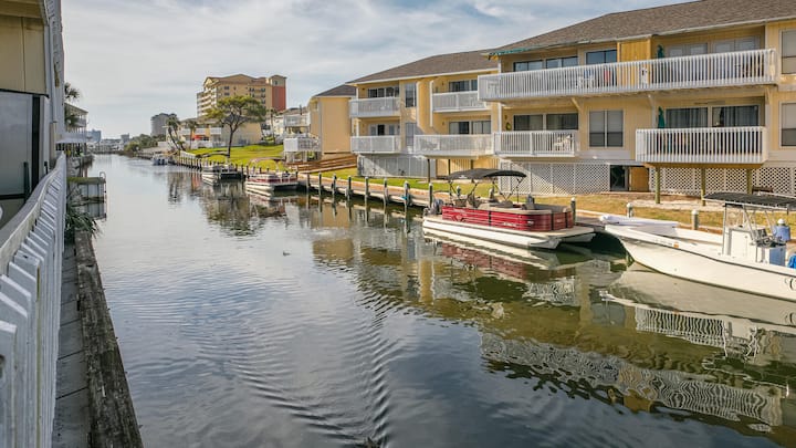 Beach Service! Pet Friendly! Sandpiper Cove 4100! - 니스빌