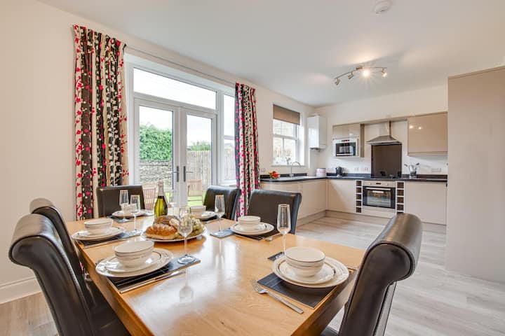 4 Bed In Leyburn (Oc-ds370) - Leyburn