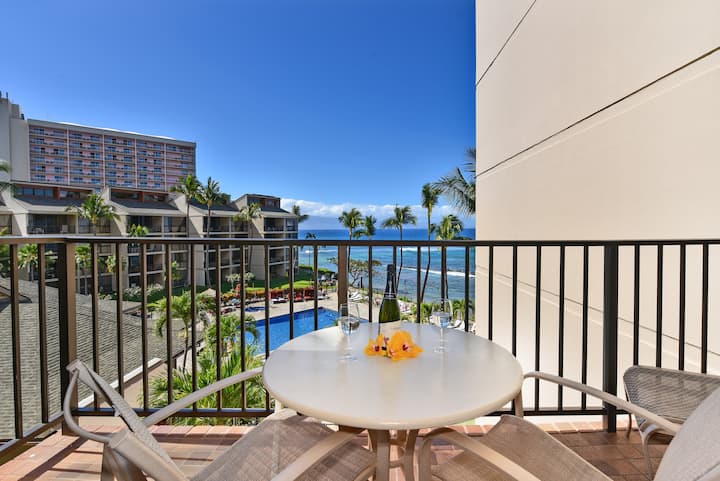 2bd Condo W Ac Oceanfront Pool Hot Tub - Ks 403 - Hawaii