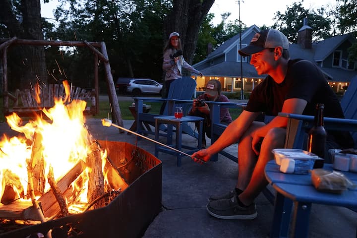Escape To The Clubhouse At Big Rock Creek – Your A - Wild River State Park, Center City