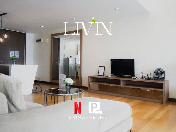 42 Klcc View Family Suite With Klcc View Pool - Kuala Lumpur