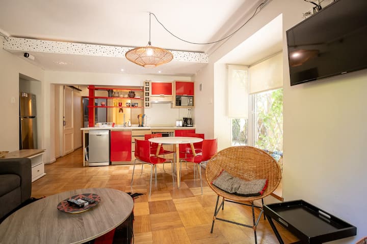 Familytime Retreat: Chic 2br Duplex With Pool In P - Providencia, Chile