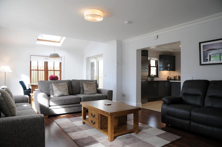 Number Two Dingle: Holiday Home - County Kerry
