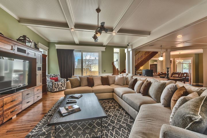 Modern Mountain Luxury! Park Avenue Mansion - Midway, UT