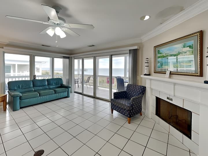 5 Pelican Point - Small Dog Friendly - Oceanfront - Tybee Island, GA