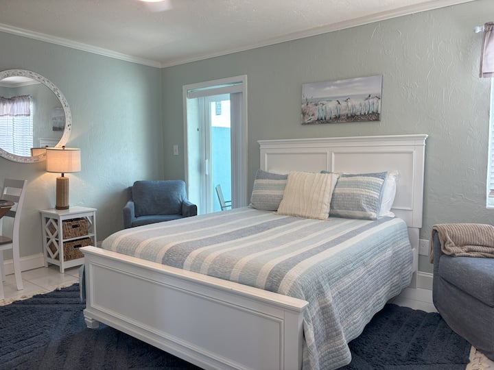 Lido Key/st. Armand's Studio Apt 8 - Sarasota, FL