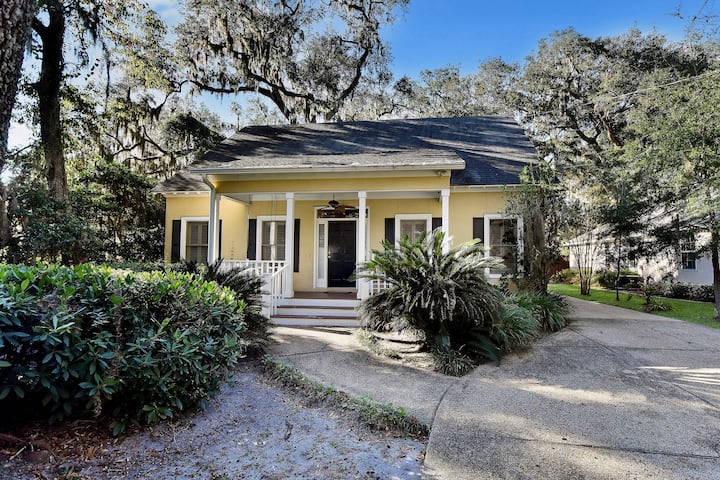 Spacious 3 Bed/2.5 Bath Home - 1.8 Miles To Beach! - Sea Island, GA