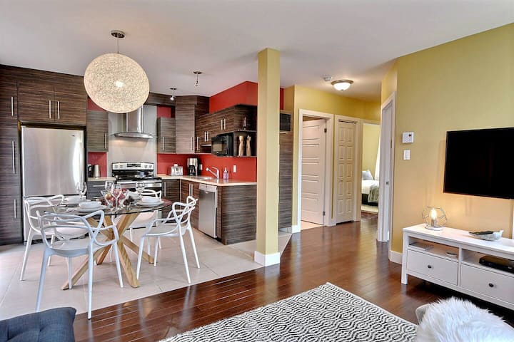 Sacha's Home Away In Quiet Montreal - Montreal