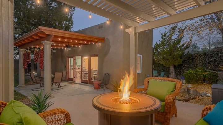Southwest Retreat With Private Courtyard - Albuquerque, NM