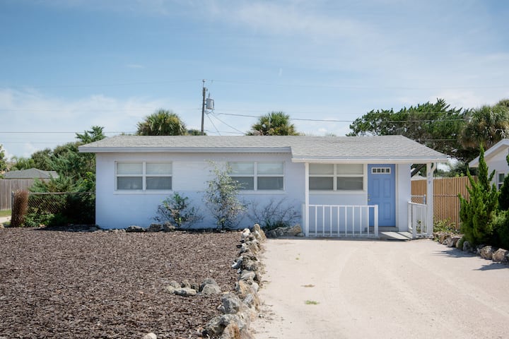 819 25th - Beachside Charmer - Walk To The Beach - New Smyrna Beach, FL