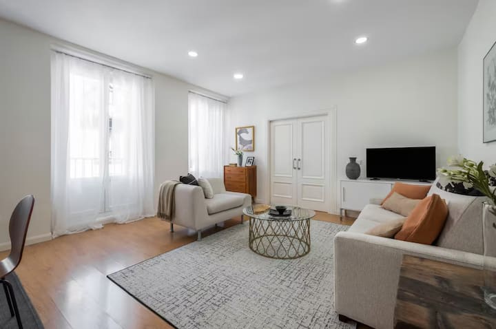 Cozy And Bright- 1bed 1bath- City Center - 