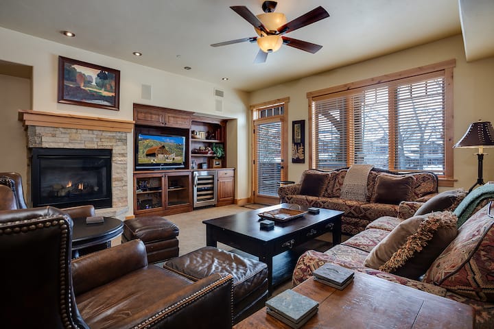Bl6106 | Air Chilling | Pools | Private Hot Tub - Steamboat Springs, CO