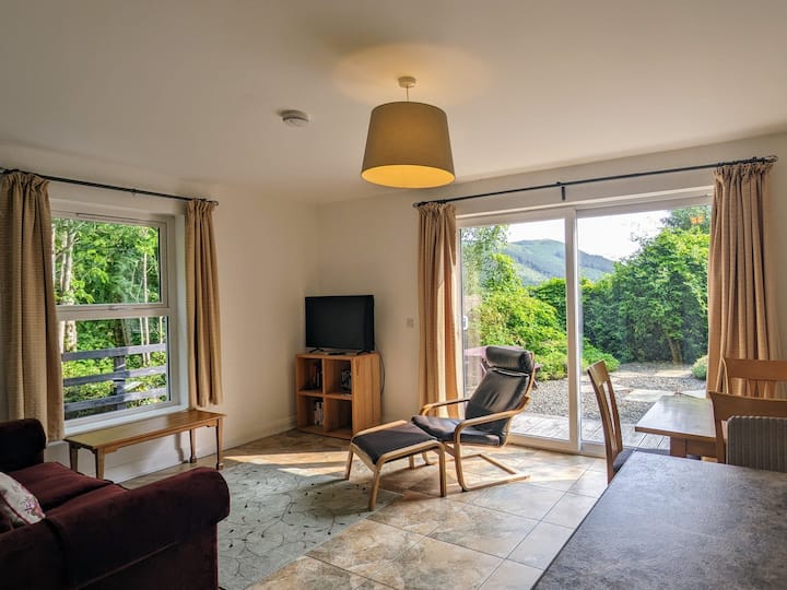 Slieve Meel, 2 Bedroom Apartment With Views - Rostrevor