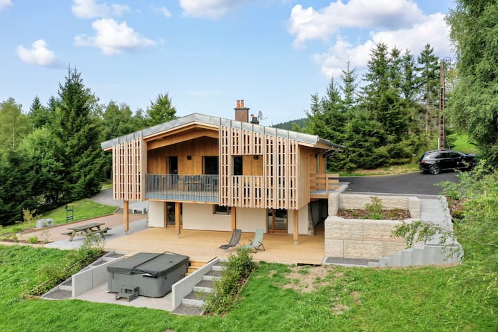 Chalet Des Sorbiers Tranquil Hideaway, Spa & Sauna - Gérardmer