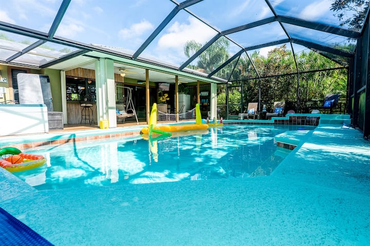 Private Pool & Spa - Family Home - Close To Beach! - Port St. Lucie, FL