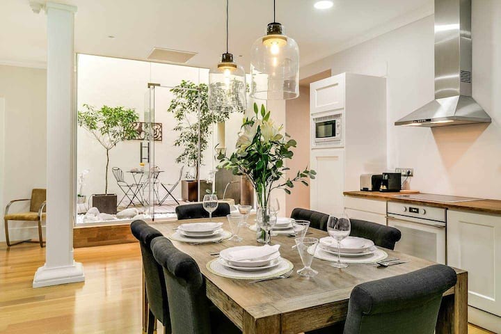 Plaza Mayor Palace - Palma