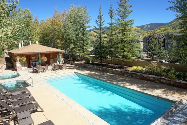 Walk To Lionshead - Pool, Hot Tub, Balcony, W/d - Vail, CO