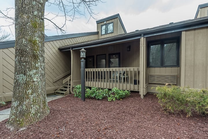 Fairway Villa 1404 - Lake Lure, NC