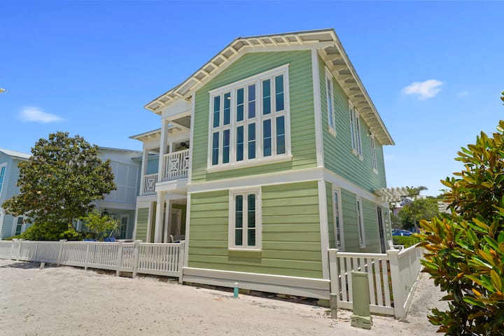 Beachside Cottage W/ 3 Kings In Seaside, Fl! Gulf Views + 2 Adult Bikes! - Seaside, FL