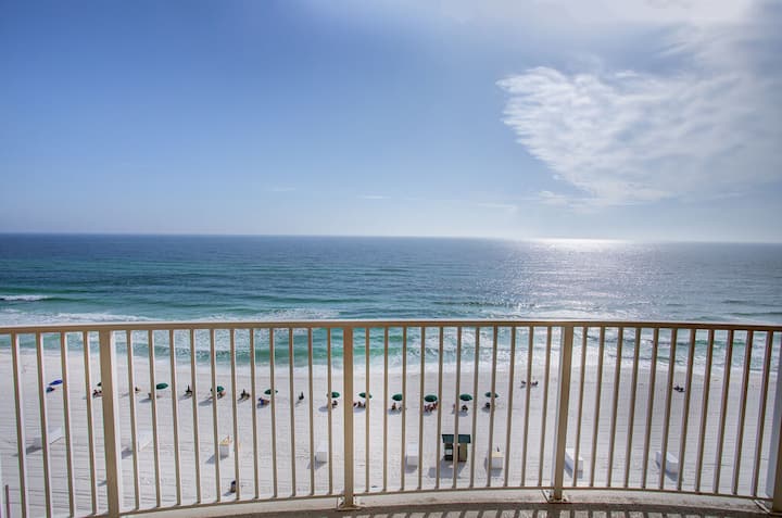 2 Bedroom In Emerald Isle Resort - Newly Remodeled - Panama City Beach, FL