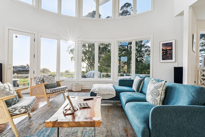 Explorer's Retreat - Forest, Ocean, Hot Tub, Beach - Half Moon Bay, CA
