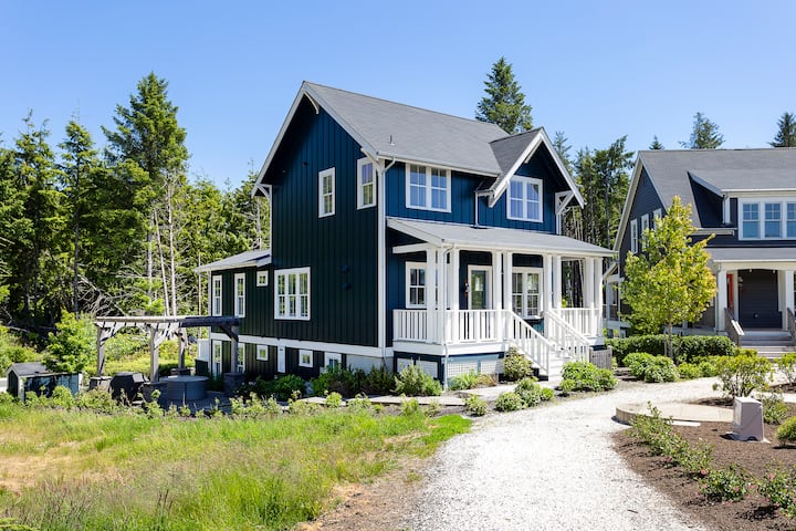 Seabrook's Innisfree, Private Hot Tub! - Pacific Beach, WA
