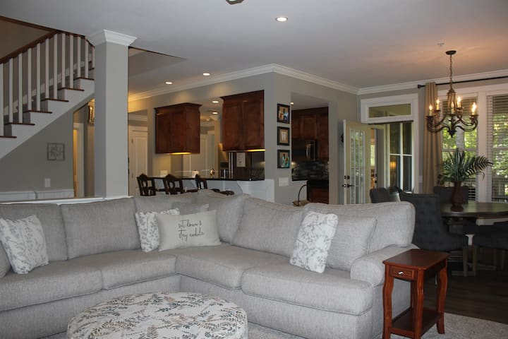 186 M² Apartamento ∙ 3 Habitaciones ∙ 8 Huéspedes - Lake Oconee, GA