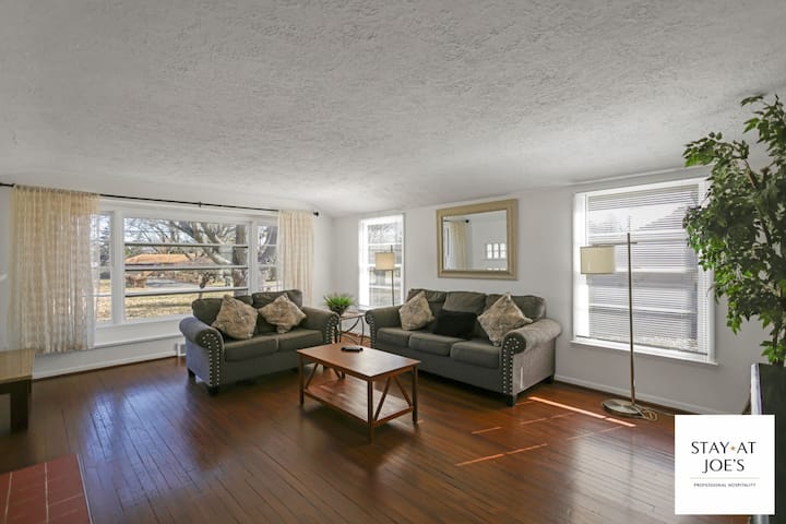 Private 4 Bdrm House, 5 Miles From Downtown #7 - Indiana