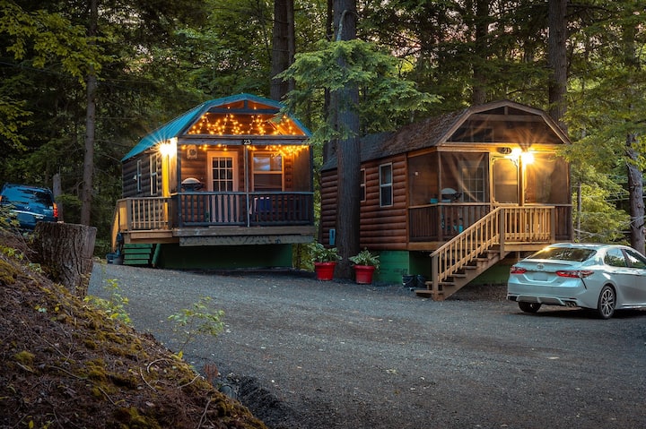 A Cozy Cottage. Your Basecamp For Adk Adventures - Long Lake, NY