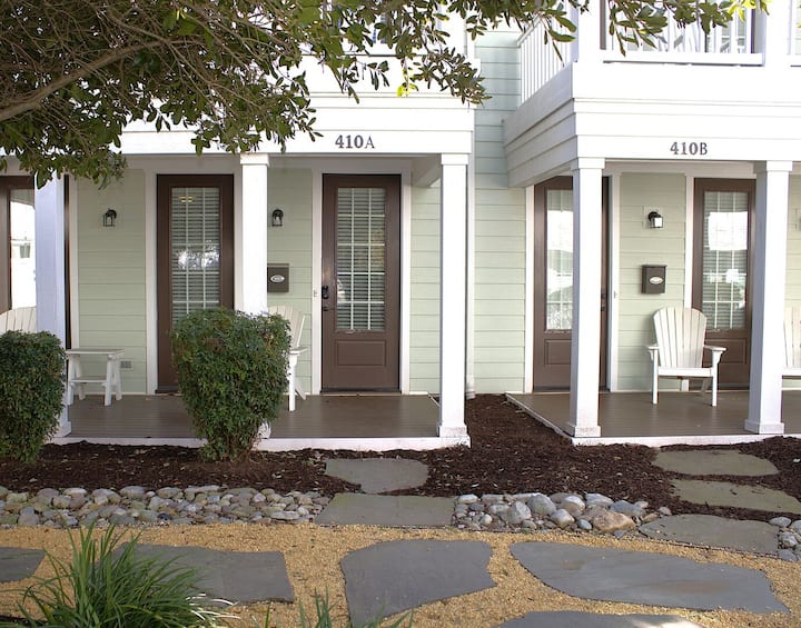 Pet-friendly Townhouse By The Boardwalk (410b) - Virginia Beach, VA