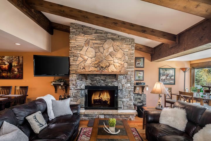 Outpost: Snow Ridge 6 - Hot Tub Access! - Jackson, WY