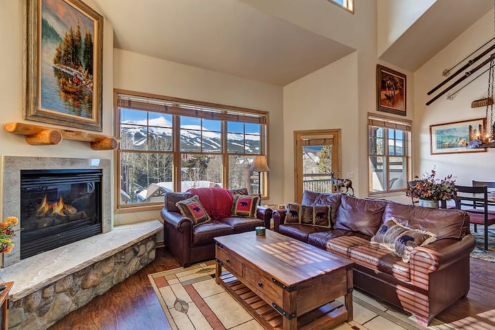 Penthouse Breckenridge Condo, Walk To Downtown, Next To Lifts, Beautiful Views! - Summit County, CO