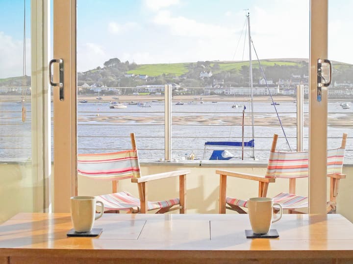 3 Bedroom Accommodation In Appledore, Near Bideford - Appledore